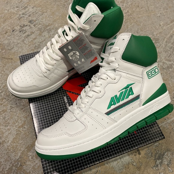 Avia | Shoes | New Avia 83 Retro Sz 15 Throwback Whitegreen High ...